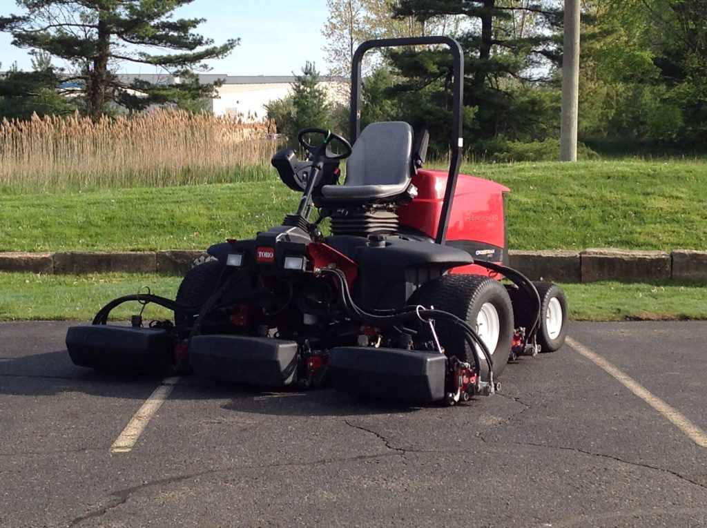 Toro Reelmaster 5410-D Fairway Mower w/Crosstrax - Cutter Online