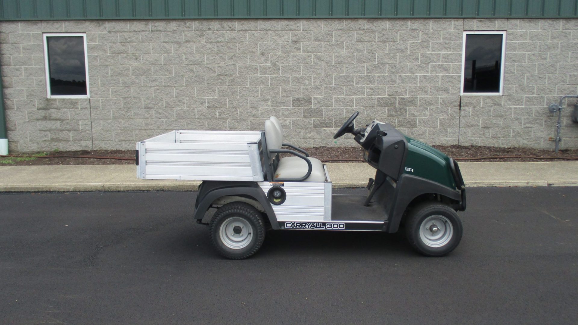 2018 Club Car CarryAll 300 Utility Vehicle - Cutter Online