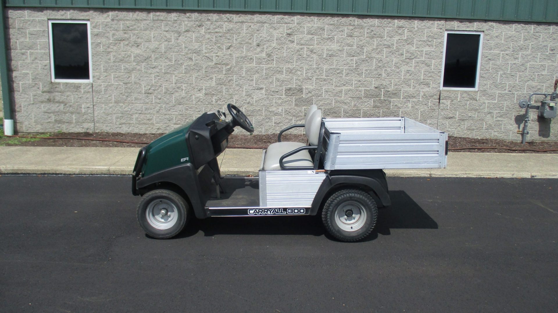 2018 Club Car CarryAll 300 Utility Vehicle - Cutter Online