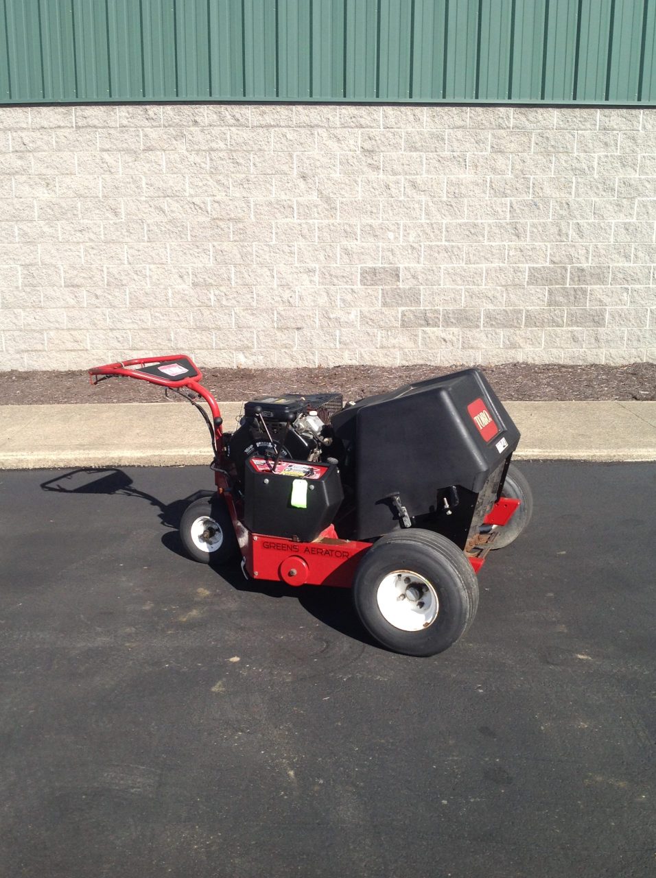 Toro Greens Aerator - Cutter Online