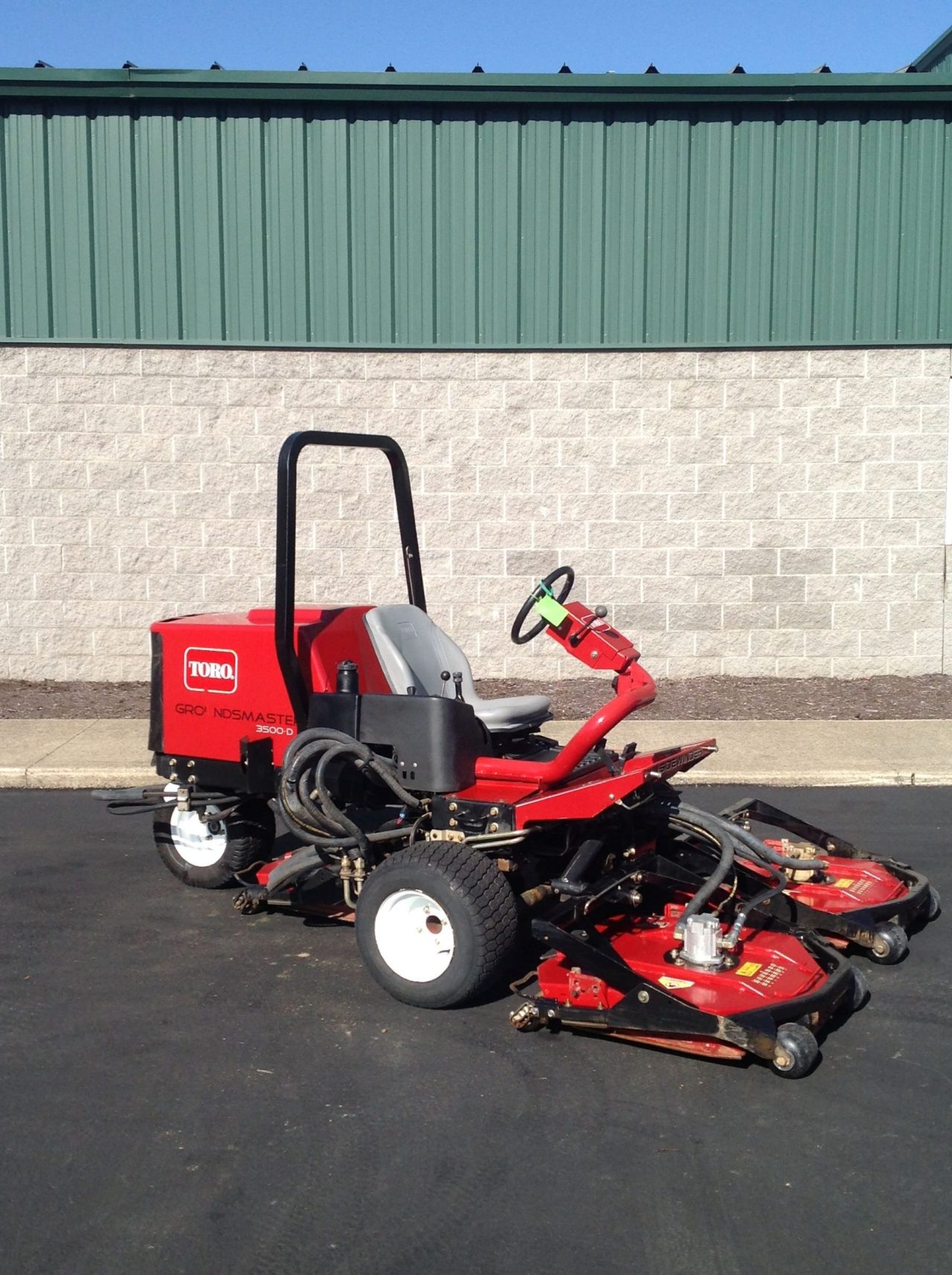 Toro Groundsmaster 3500-D Sidewinder Rotary Mower - Cutter Online
