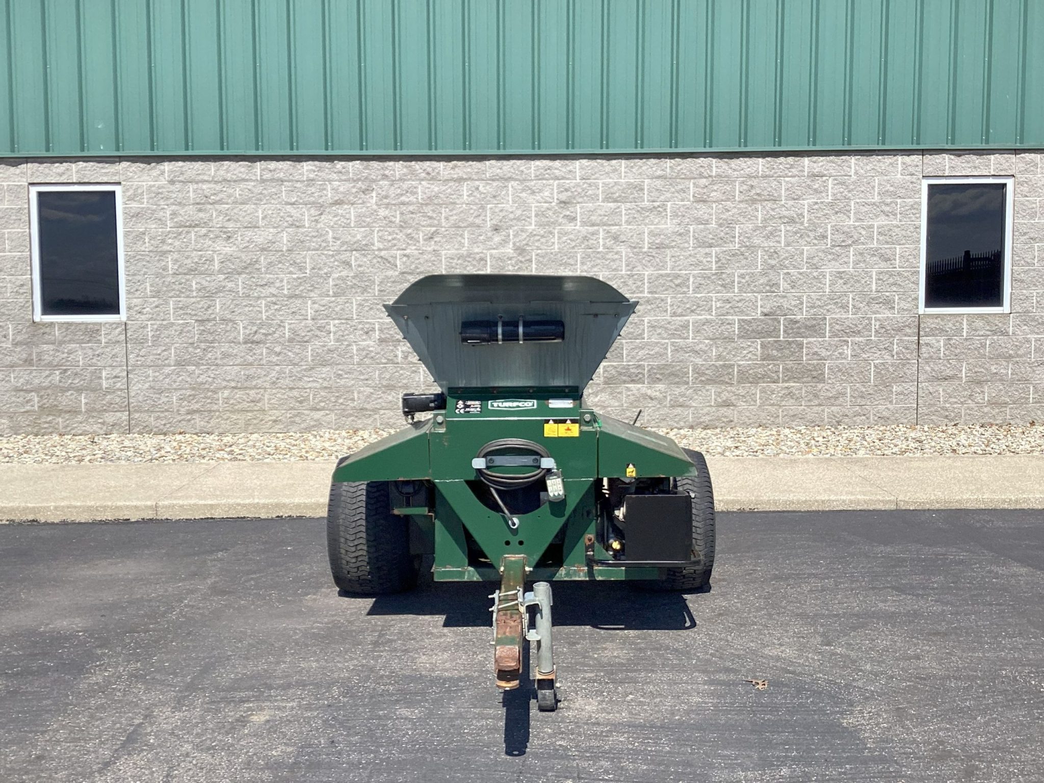 Turfco Widespin 1530 EC Topdresser - Cutter Online