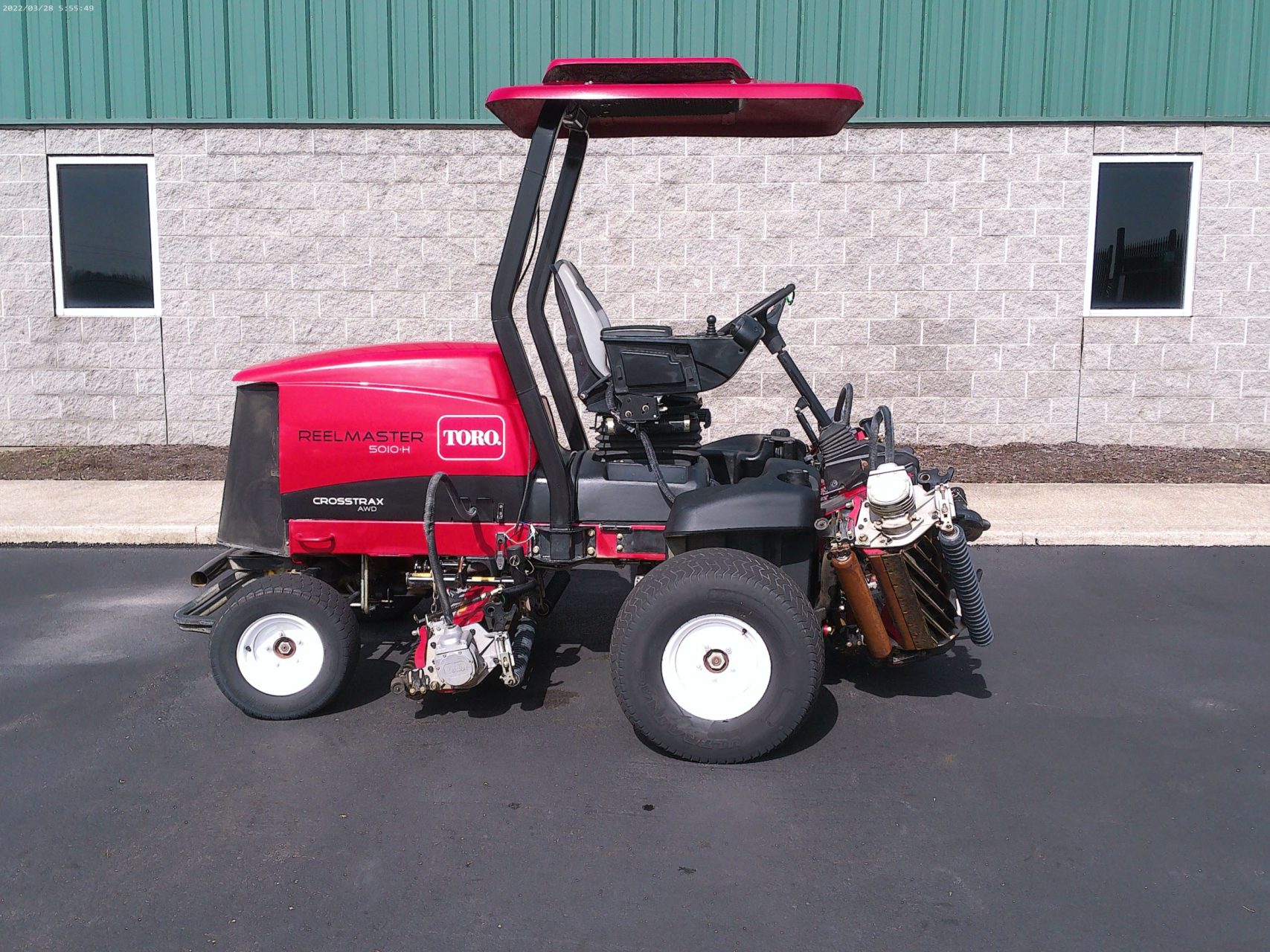2017 Toro Reelmaster 5010-H Fairway Mower w/CrossTrax - Cutter Online