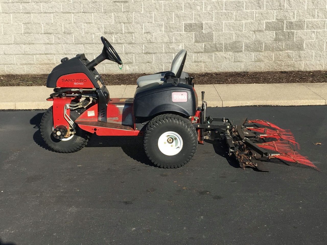 2012 TORO SAND PRO 5040 BUNKER RAKE – Cutter Online