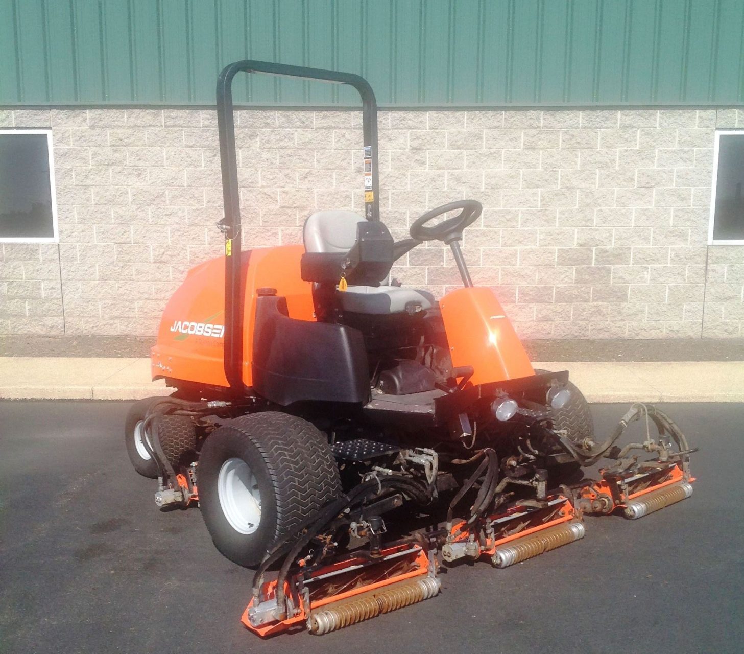 Jacobsen LF550 Fairway Mower 4WD – Cutter Online