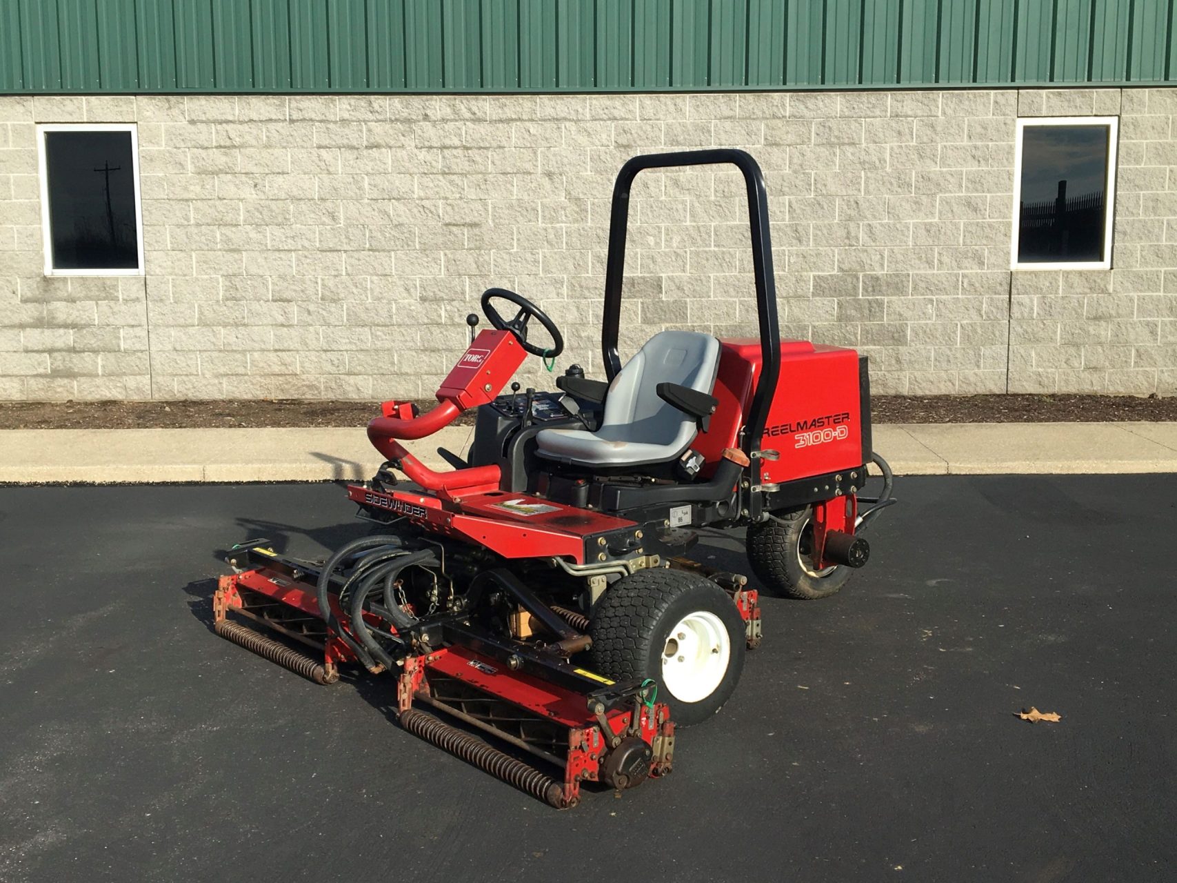 Toro Reelmaster 3100-D Sidewinder Trim Mower – Cutter Online