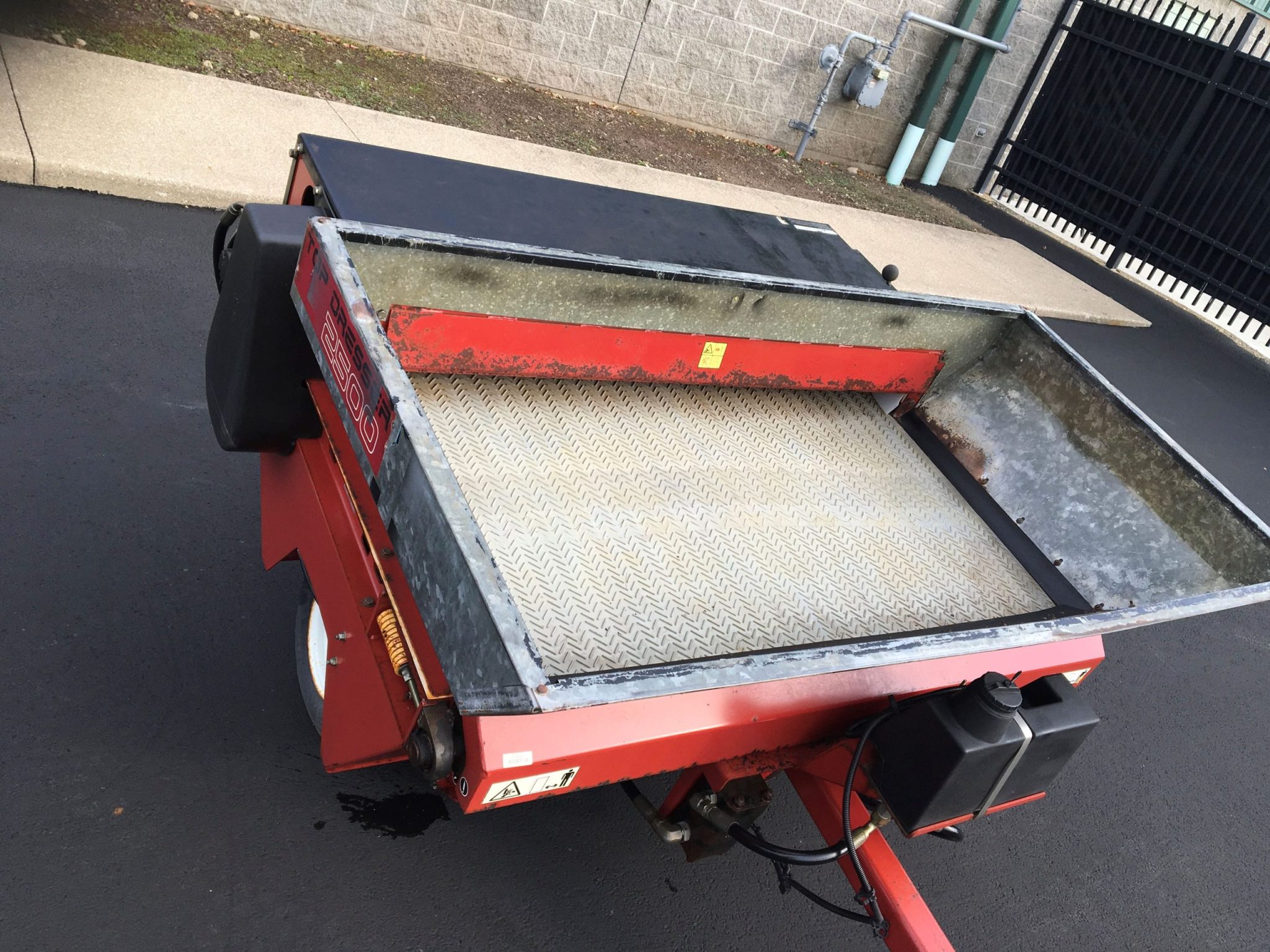 Spreaders & Top Dressers – Cutter Online